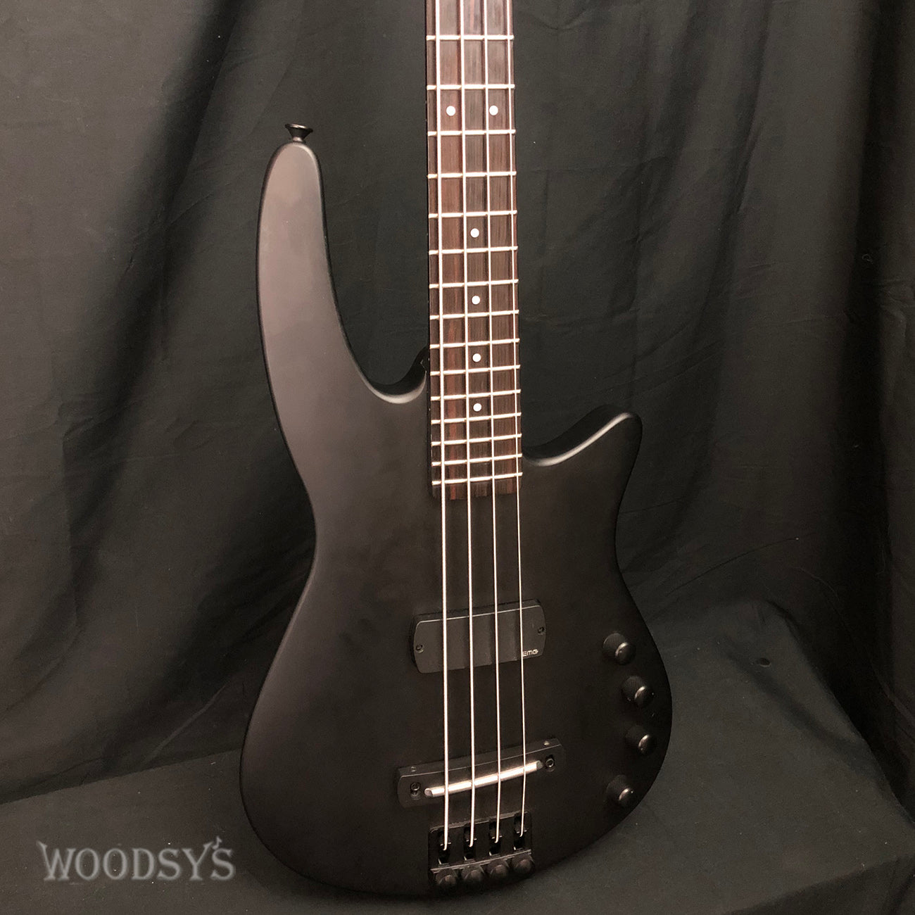 NS Design WAV Radius Electric Bass Guitar – Woodsy's Music